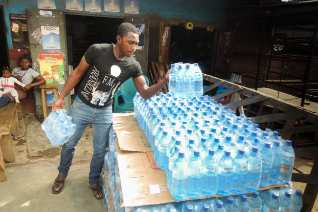 Cameroonian City’s Water Shortage Brings Deluge of Opportunists