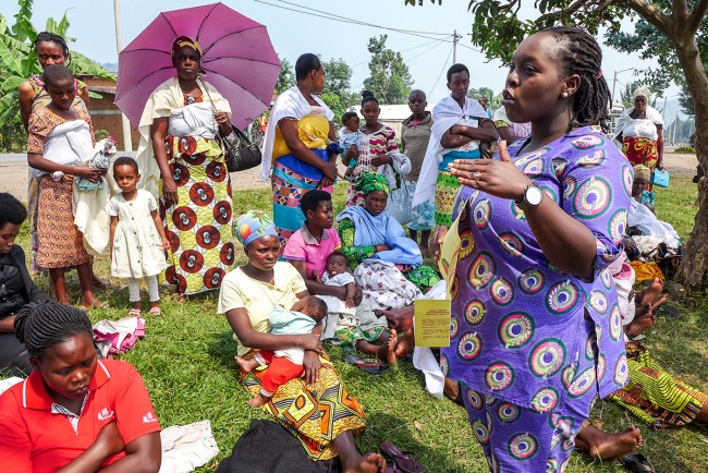 In Rwanda, Combating Malnutrition Begins with Educating Parents