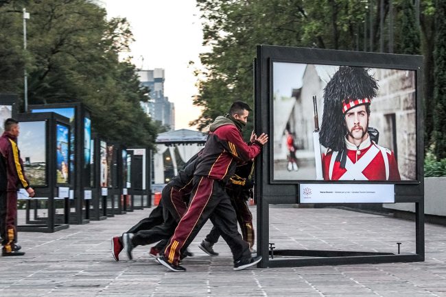 Mexico’s Guardias Presidenciales Prepare a Path for Visitors