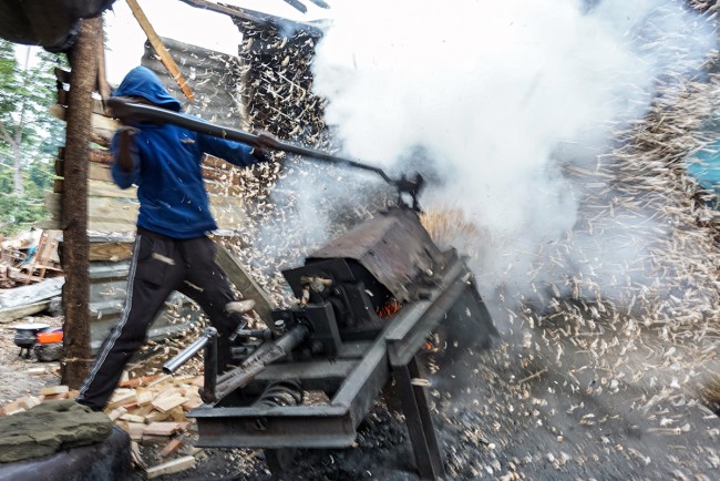 Making Popcorn in Zimbabwe