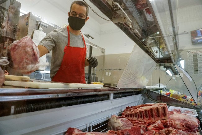 Adios, Asado: Beef Sales Plummet as Prices Spike