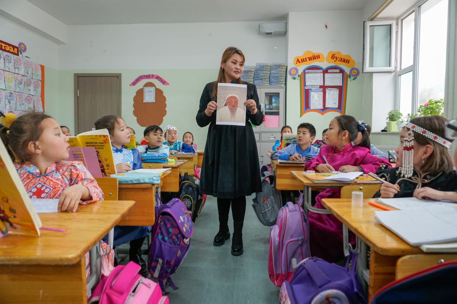 Mongolian Students Celebrate National Pride Day | Global Press Journal