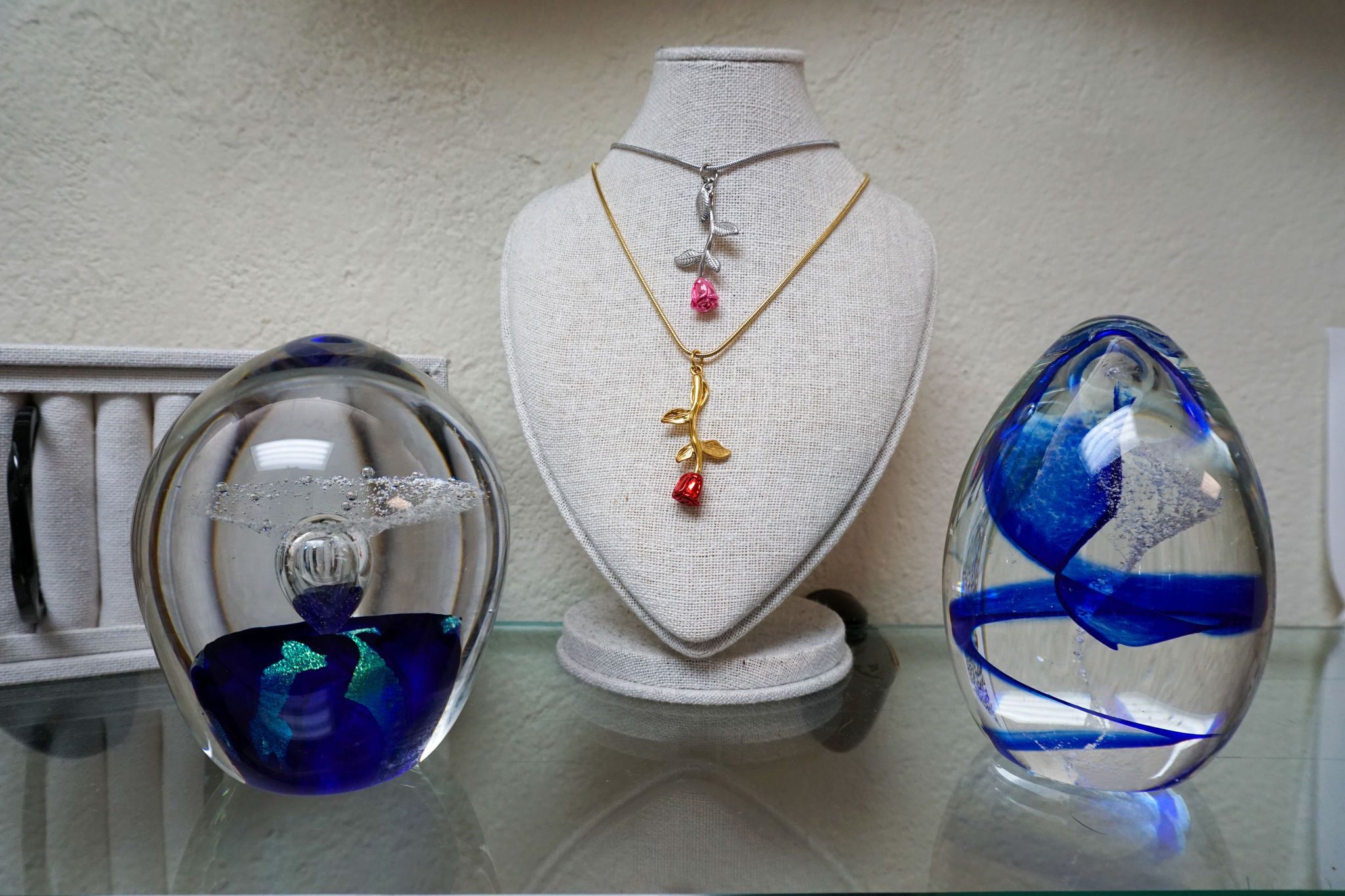 The Price of Goodbye: How the Economy Is Changing Funerals in Puerto Rico