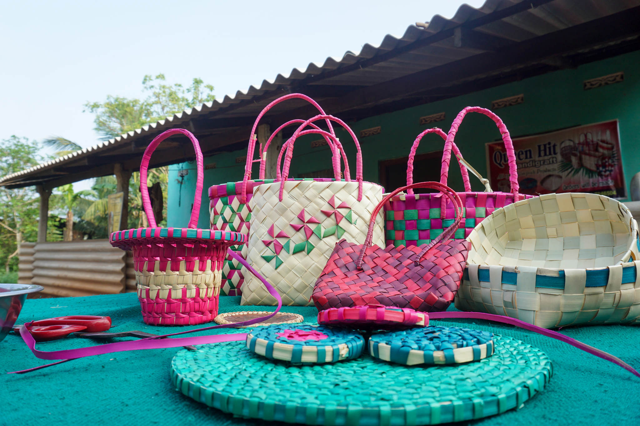 Small Businesses, Big Sales: Sri Lanka’s Inspiring Arts and Crafts ...